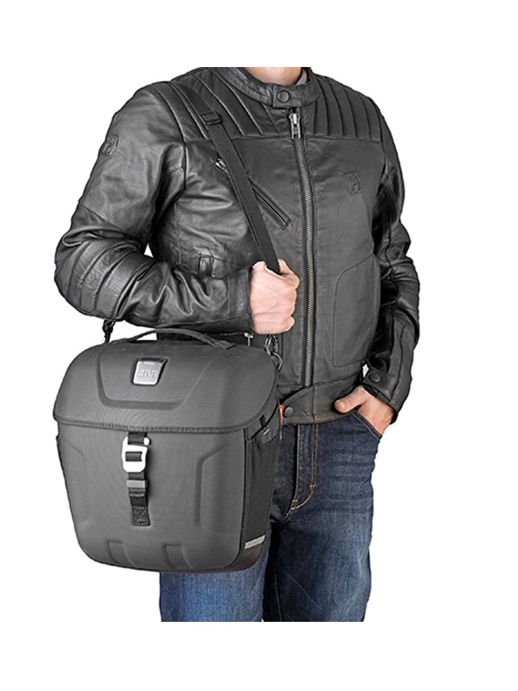 Pair of thermoformed Multilock side bags, 18 ltr - Metro-T Range | SOFT ...